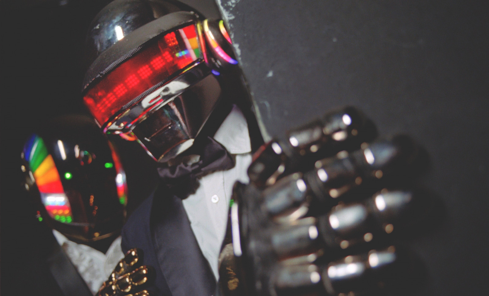 Wallpaper : music, helmet, machine, Daft Punk, light, man 1920x1166 ...