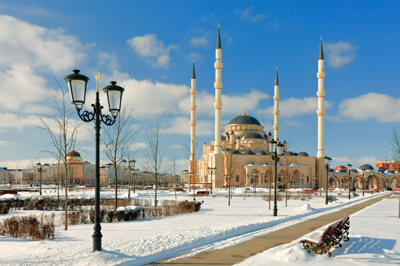 Wallpaper : chechnya, mosque, snow, minaret 4440x2960 - CoolWallpapers ...
