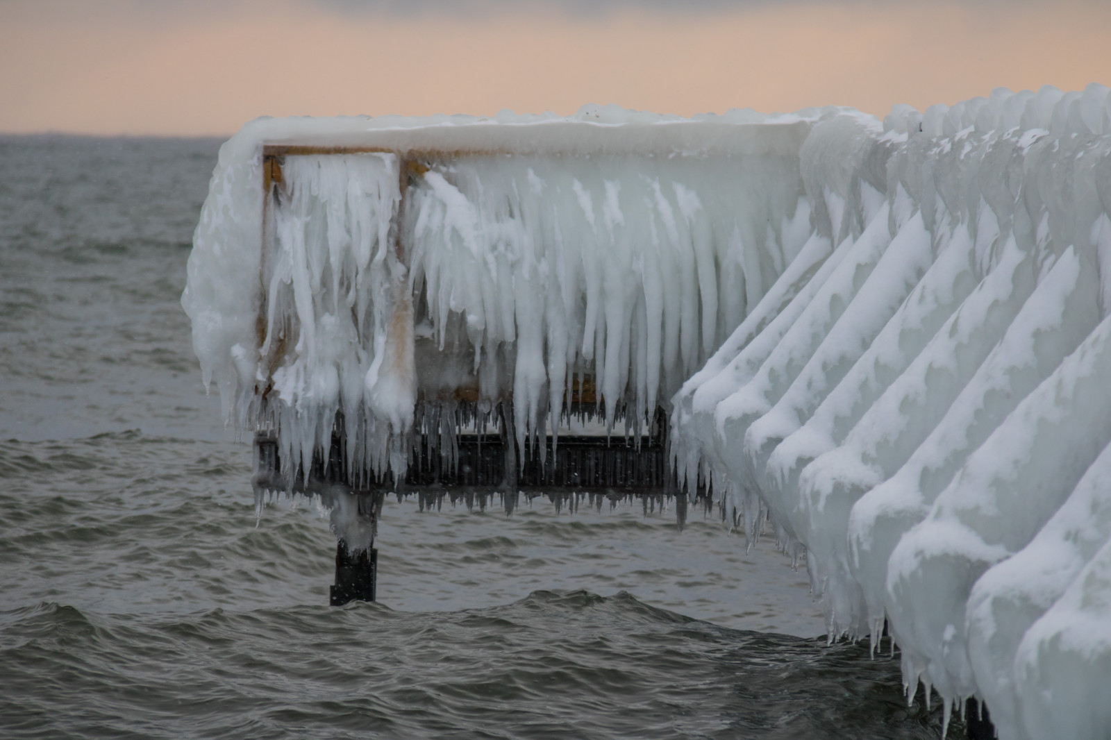Wallpaper : sea, water, snow, winter, ice, icicle, Freezing, Formation ...