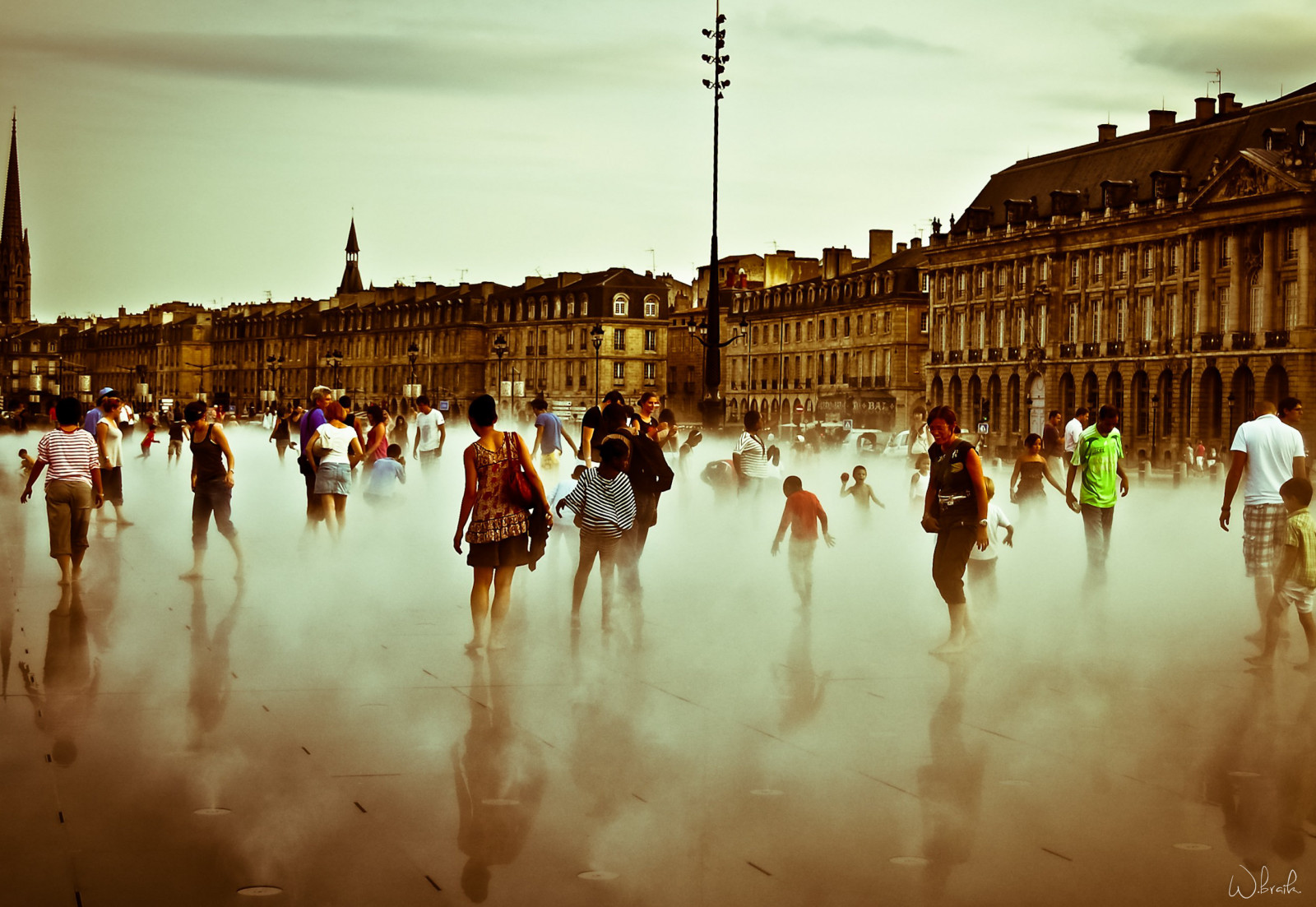 Wallpaper : life, people, mist, playing, France, reflection, water ...