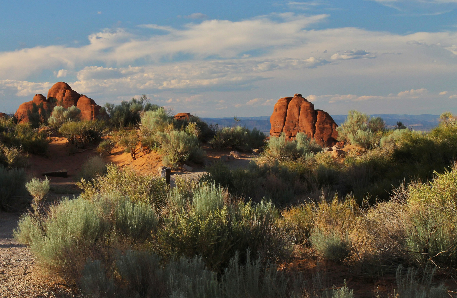 Wallpaper : light, texture, clouds, Utah, rocks, shadows, trails, moab ...