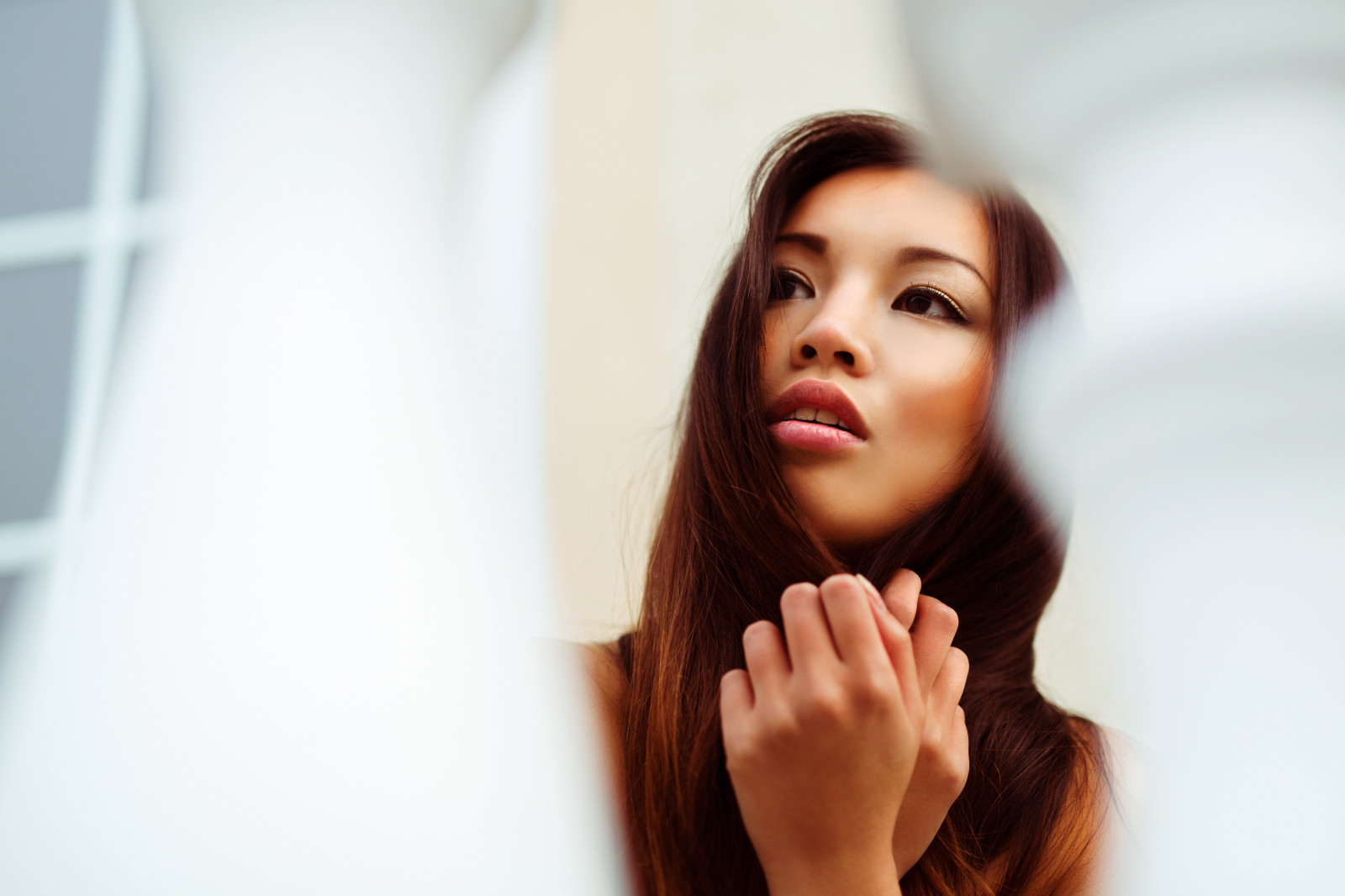 배경 화면 여자애들 친구 일몰 빨간 초상화 화이트 삼 뜨거운 섹시한 소녀 아름다움 얼굴 유행 레이디 정경 포도 수확 지하철 아시아 사람