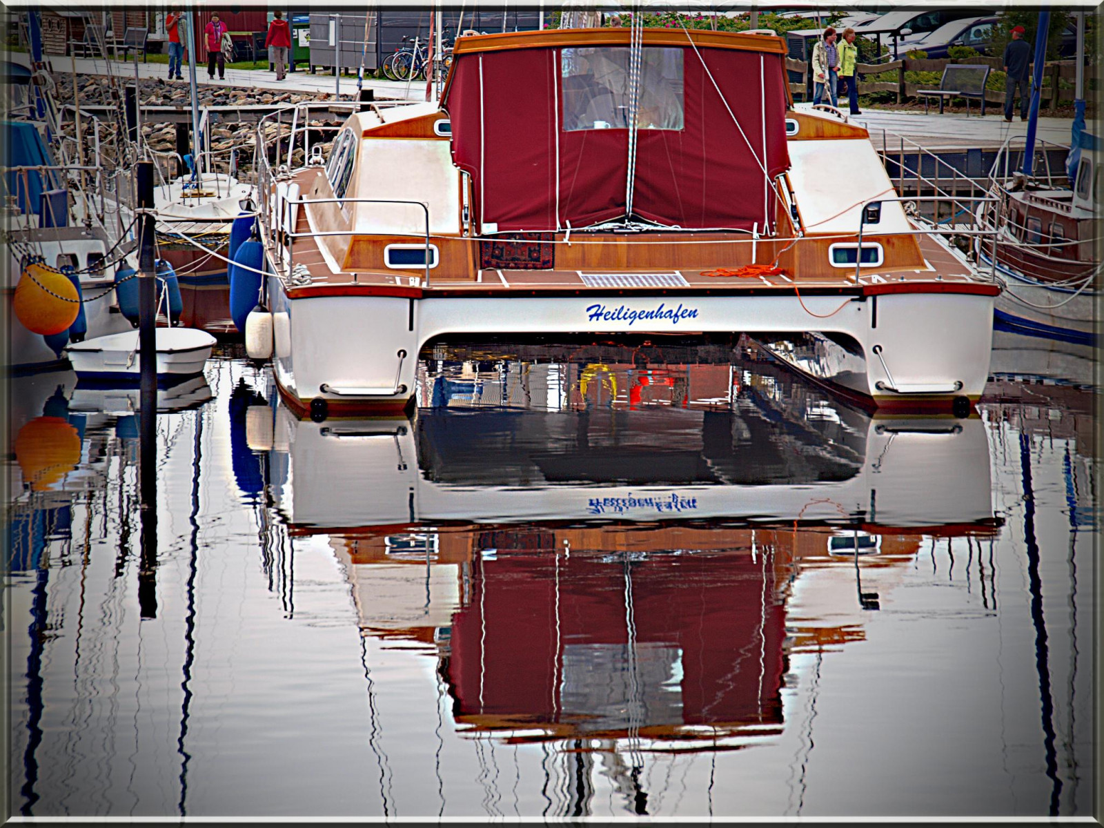 Wallpaper : refleksi, perahu, catamaran, Heiligenhafen, Katamaran ...