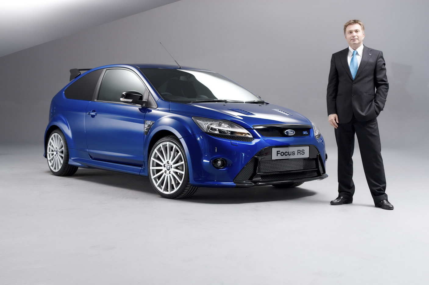Imagini de fundal : Vad, Ford Focus, cupeu, limuzină, focus RS, 2012 ...