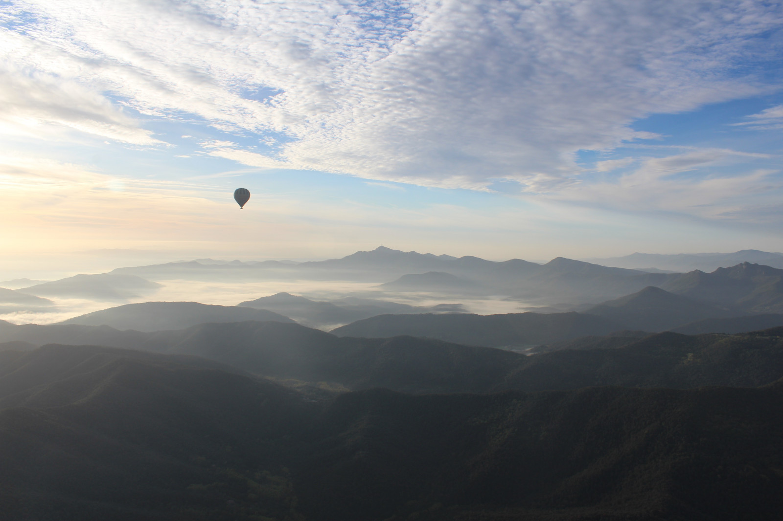 Wallpaper : nature, hot air balloons, mist, clouds, sky, mountains ...