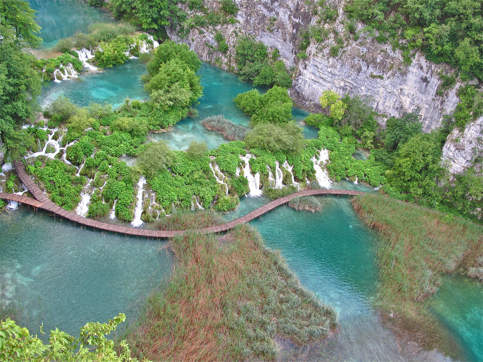 Wallpaper : green, nature, water, eau, path, turquoise, lakes, Croatia ...