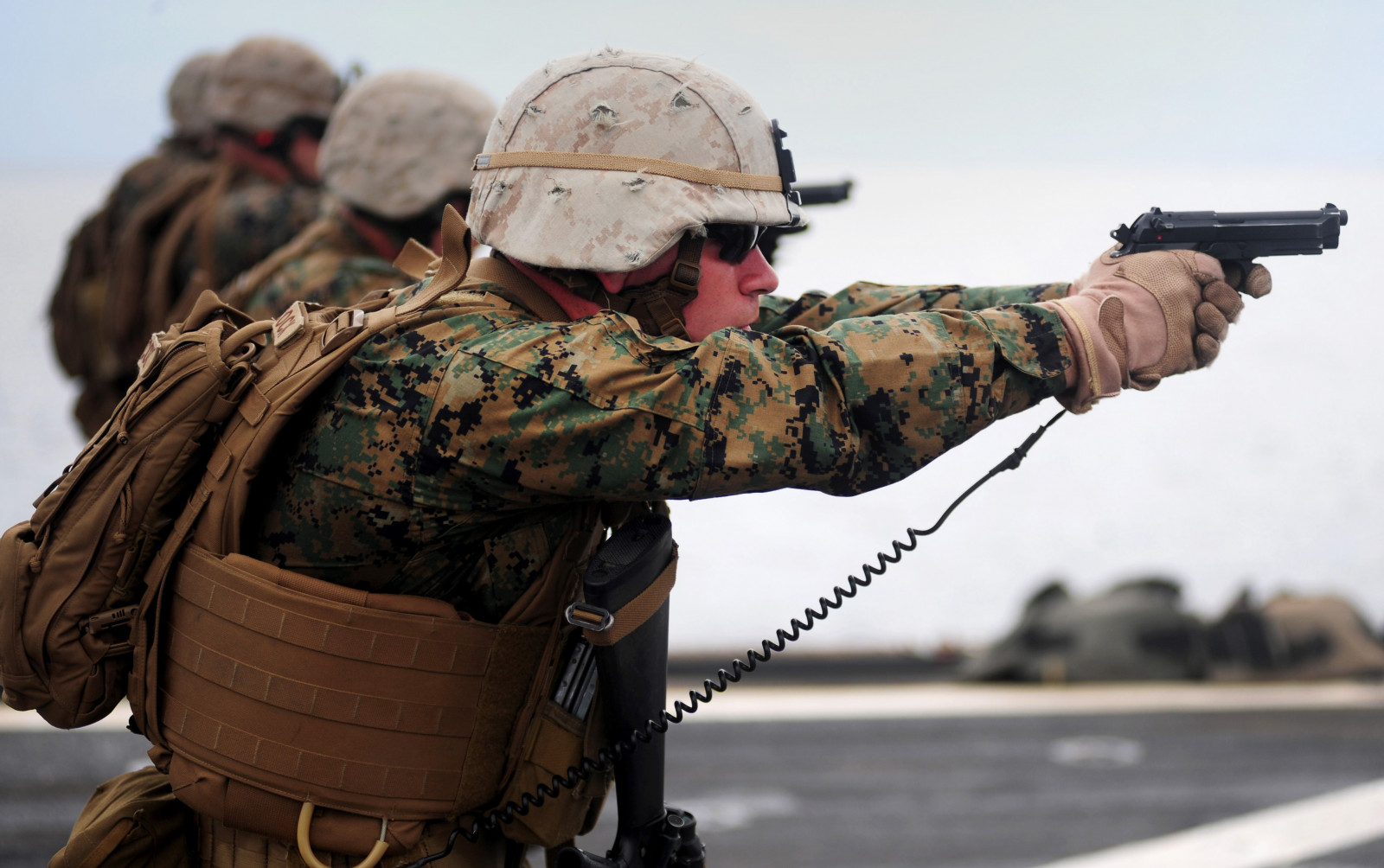 Sfondi : USMC, squadra, Pacifico, Marina Militare, sicurezza, pistola ...