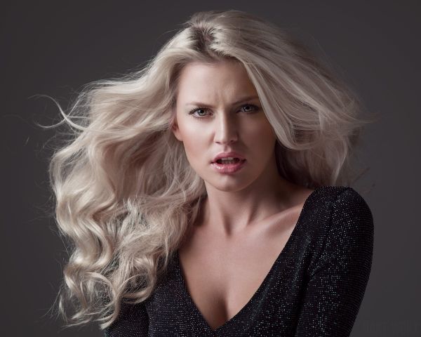 Wallpaper Portrait Blonde Simple Background Face Women Model