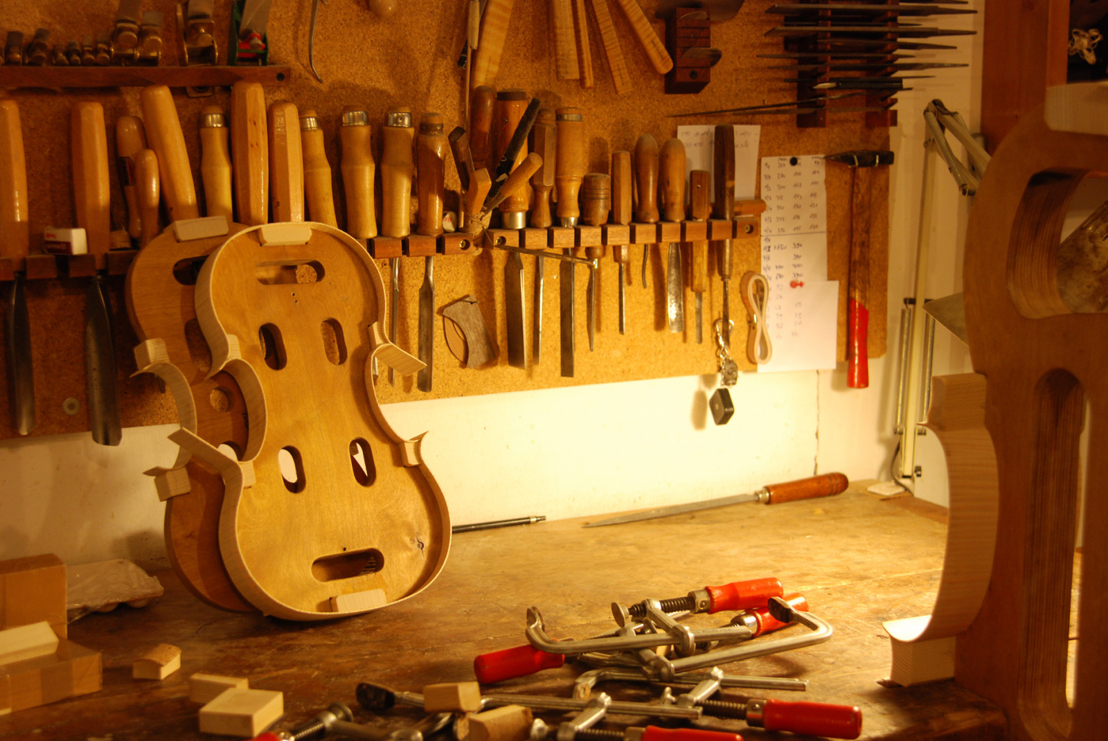 Wallpaper : music, instrument, wood, tools, violin, workshop, chisel ...
