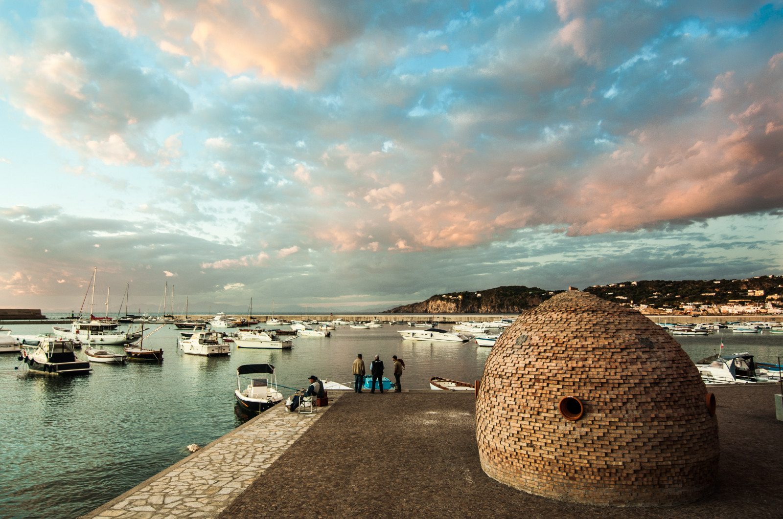Wallpaper : landscape, boat, sunset, sea, Italy, bay, shore, reflection ...