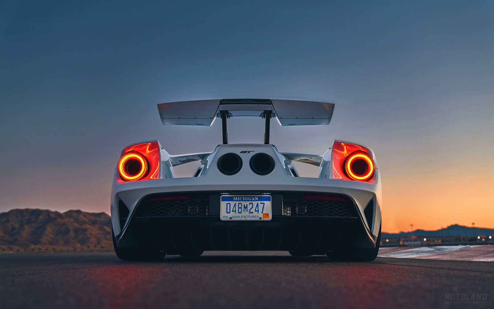 Wallpaper : car, Ford GT, rear view, tail light, rear wing 1920x1200 ...