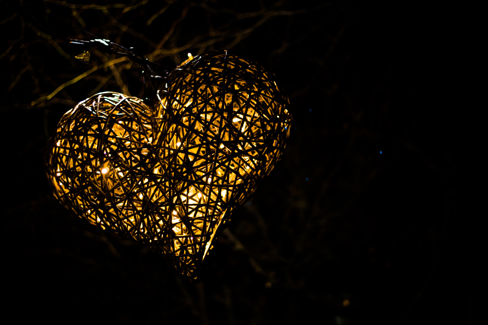 Bakgrundsbilder : solljus, svart, natt, natur, hjärta, reflexion ...