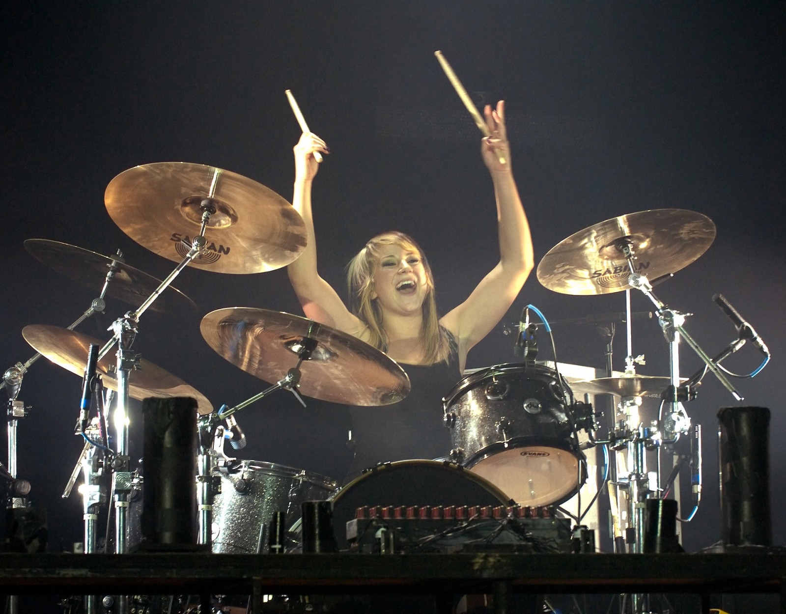Jen Ledger Wallpaper