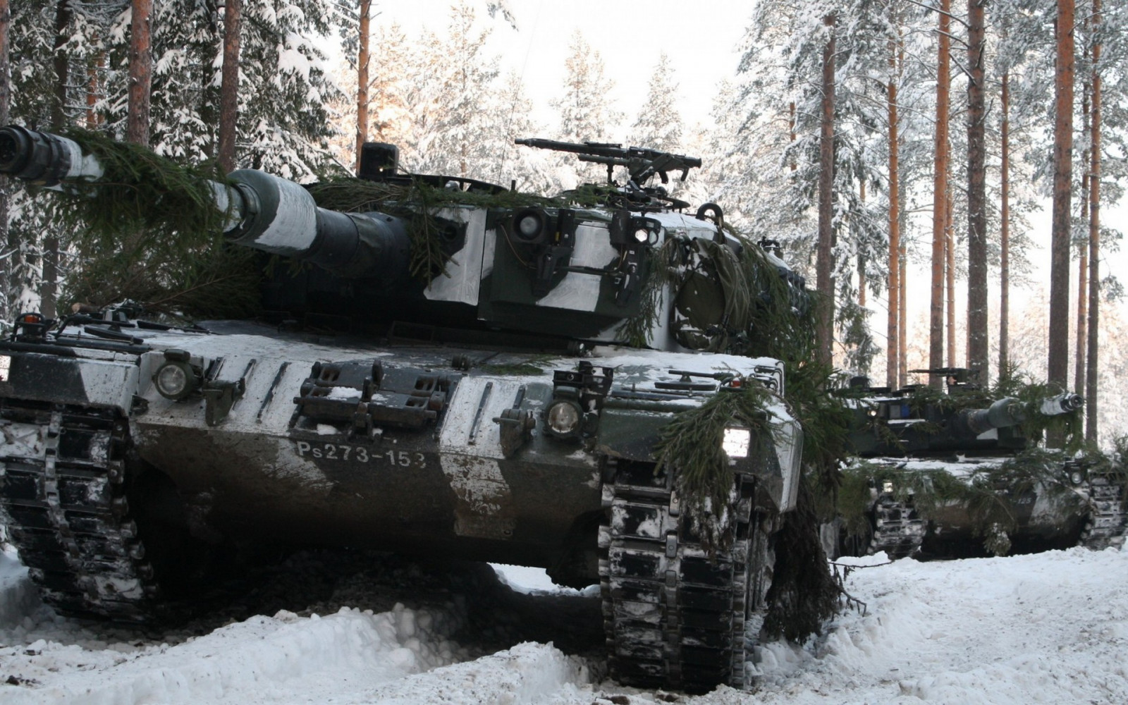 Wallpaper : snow, weapon, soldier, tank, army, combat vehicle, self ...