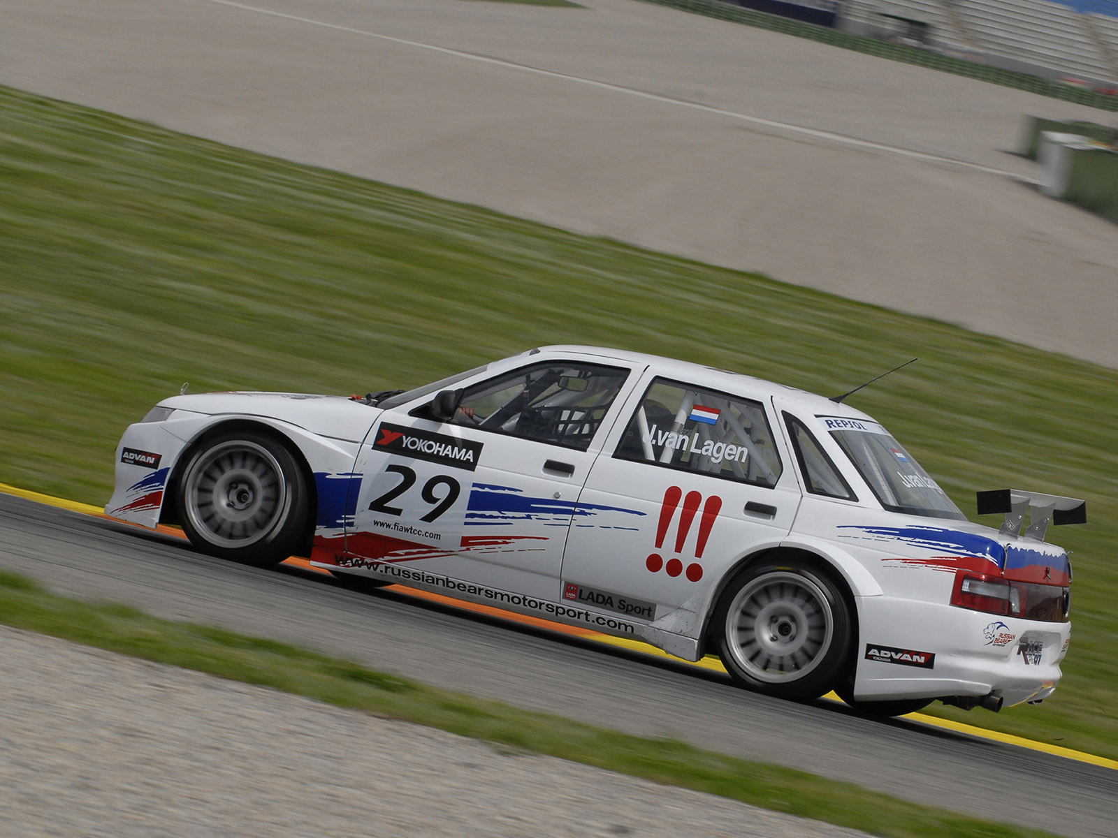 Wallpaper : LADA, sports car, Ford, performance car, structure, Sedan ...