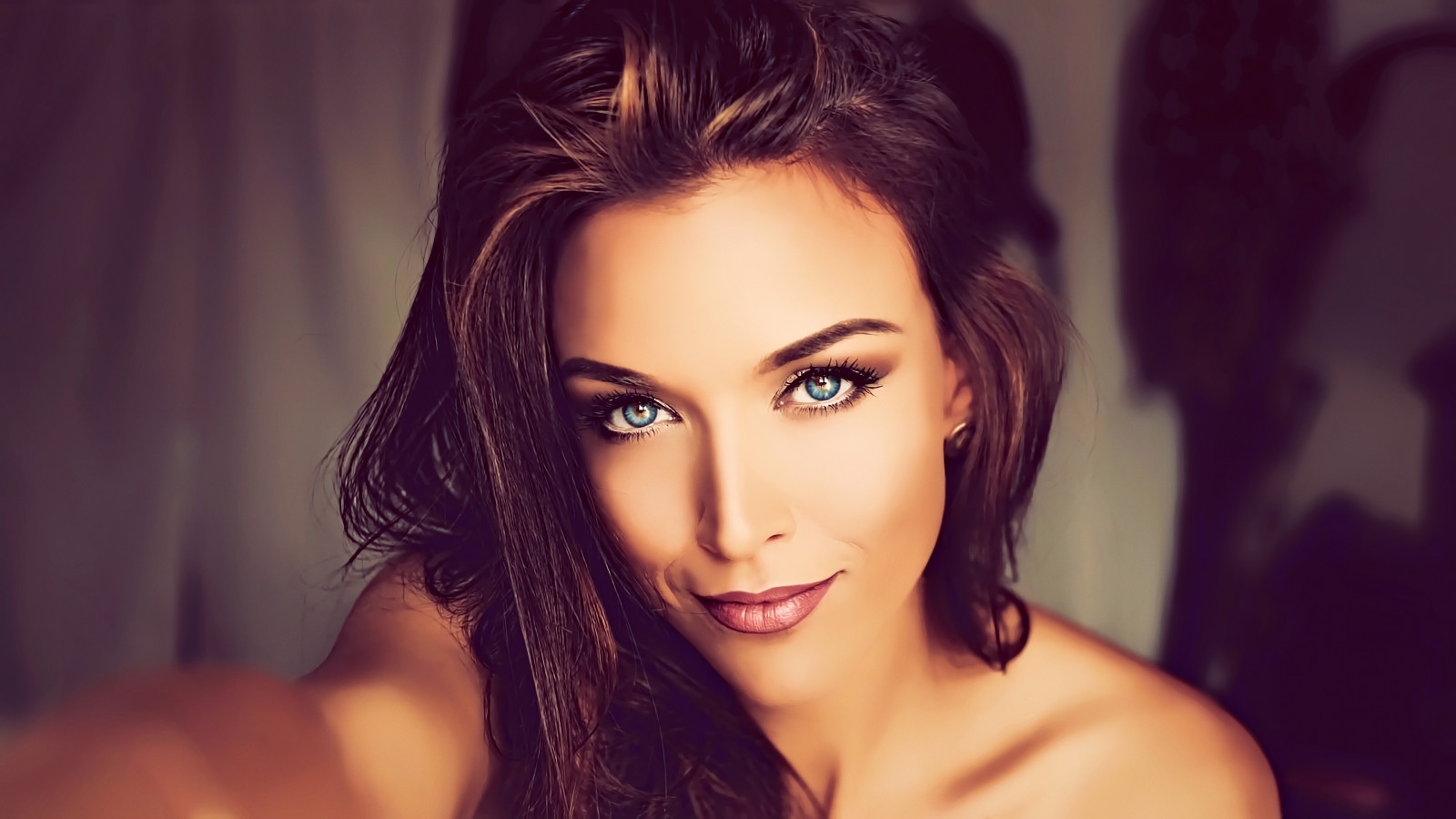 วอลเปเปอร์ : ผู้หญิง, โมเดล, แนวตั้ง, ใบหน้า, Gina Carla 3840x2160 ...