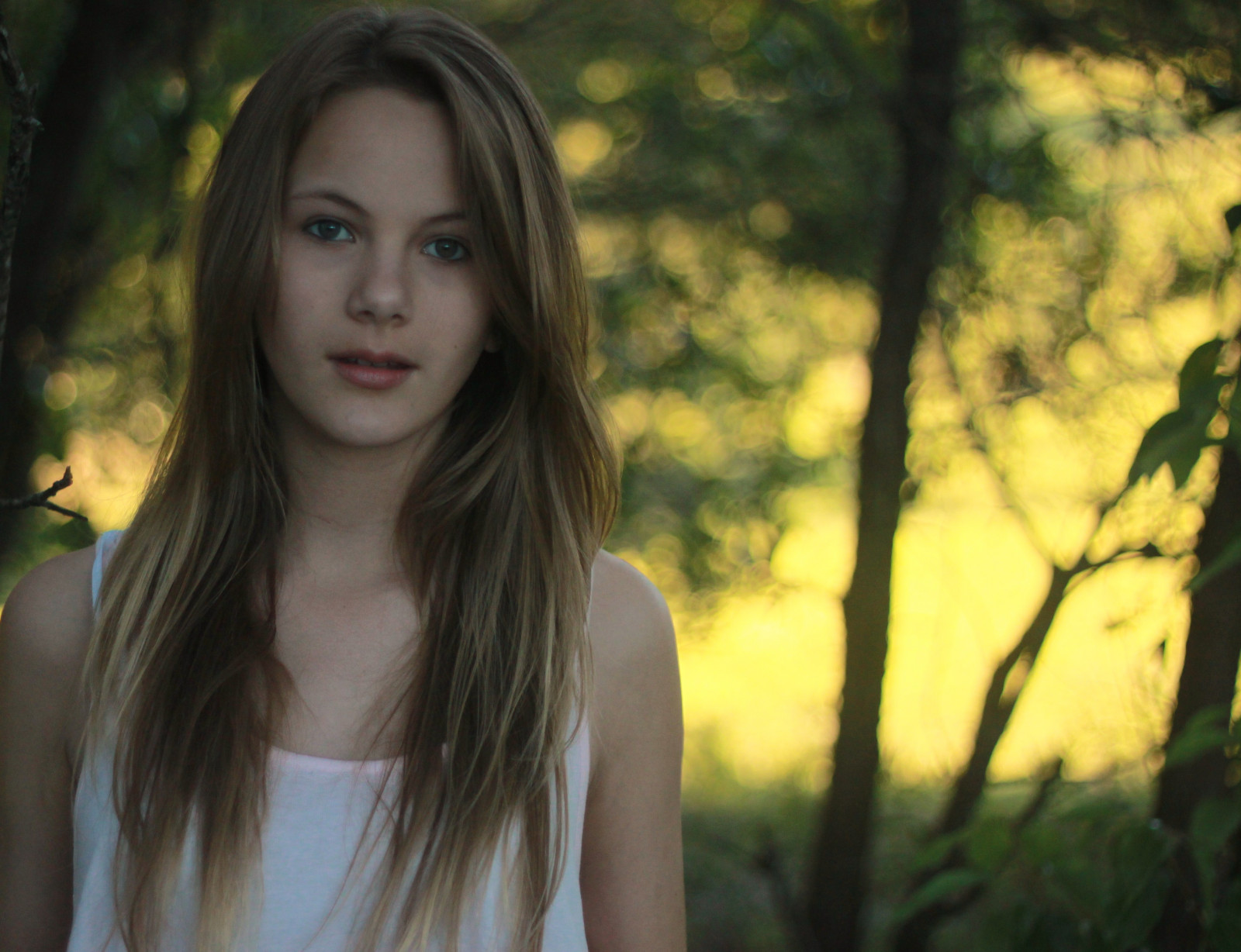 Wallpaper : trees, brown, nature, girl, hair, eyes, dof, heart, jessica ...