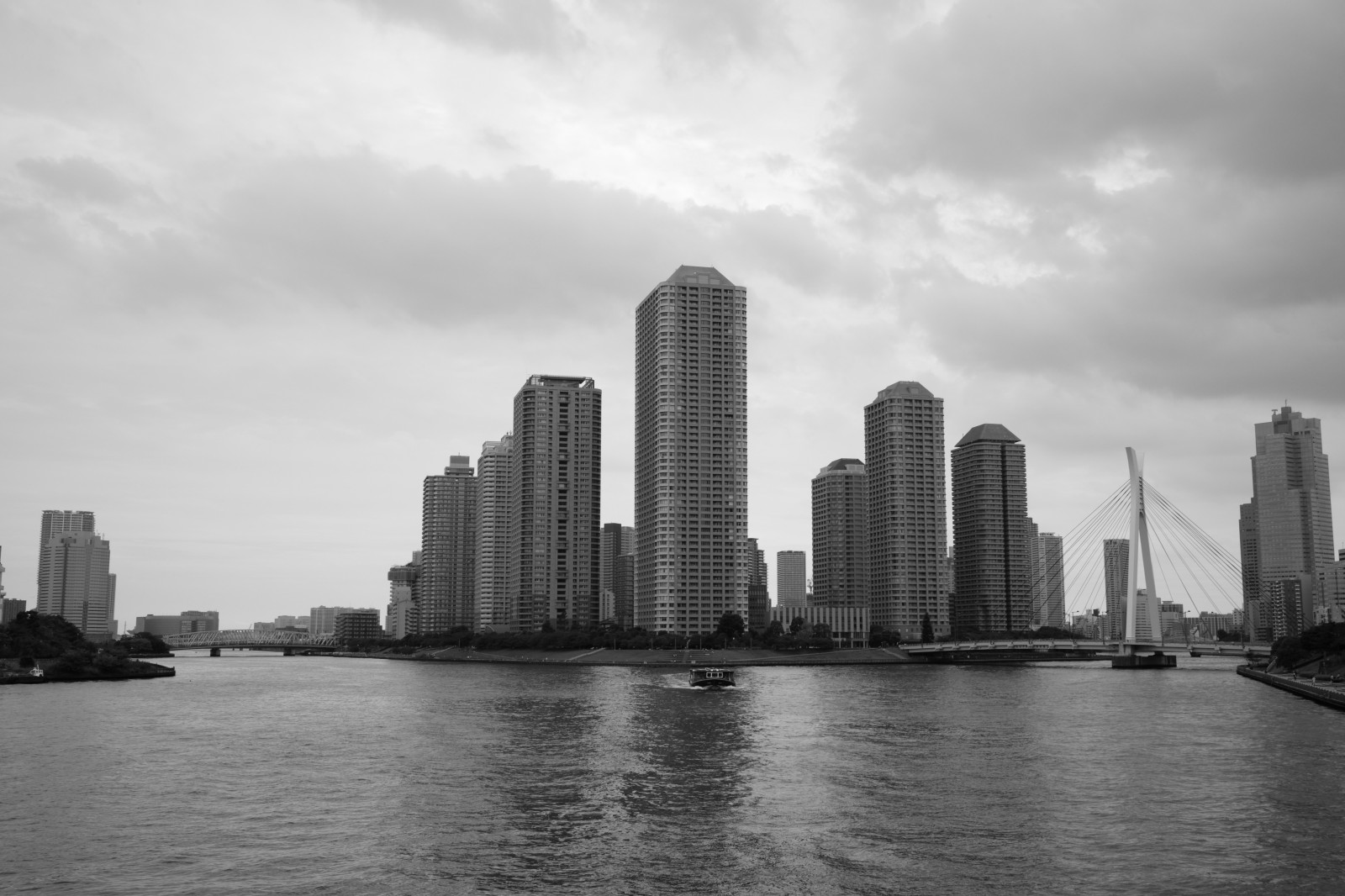 Wallpaper : city, cityscape, skyline, skyscraper, horizon, dusk, Leica ...