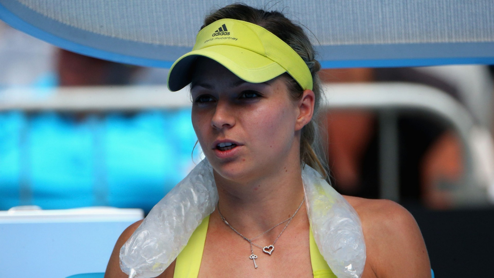 วอลเปเปอร์ : ผู้หญิง, สร้อยคอ, ไม้เทนนิส, Maria Kirilenko, นักว่ายน้ำ ...