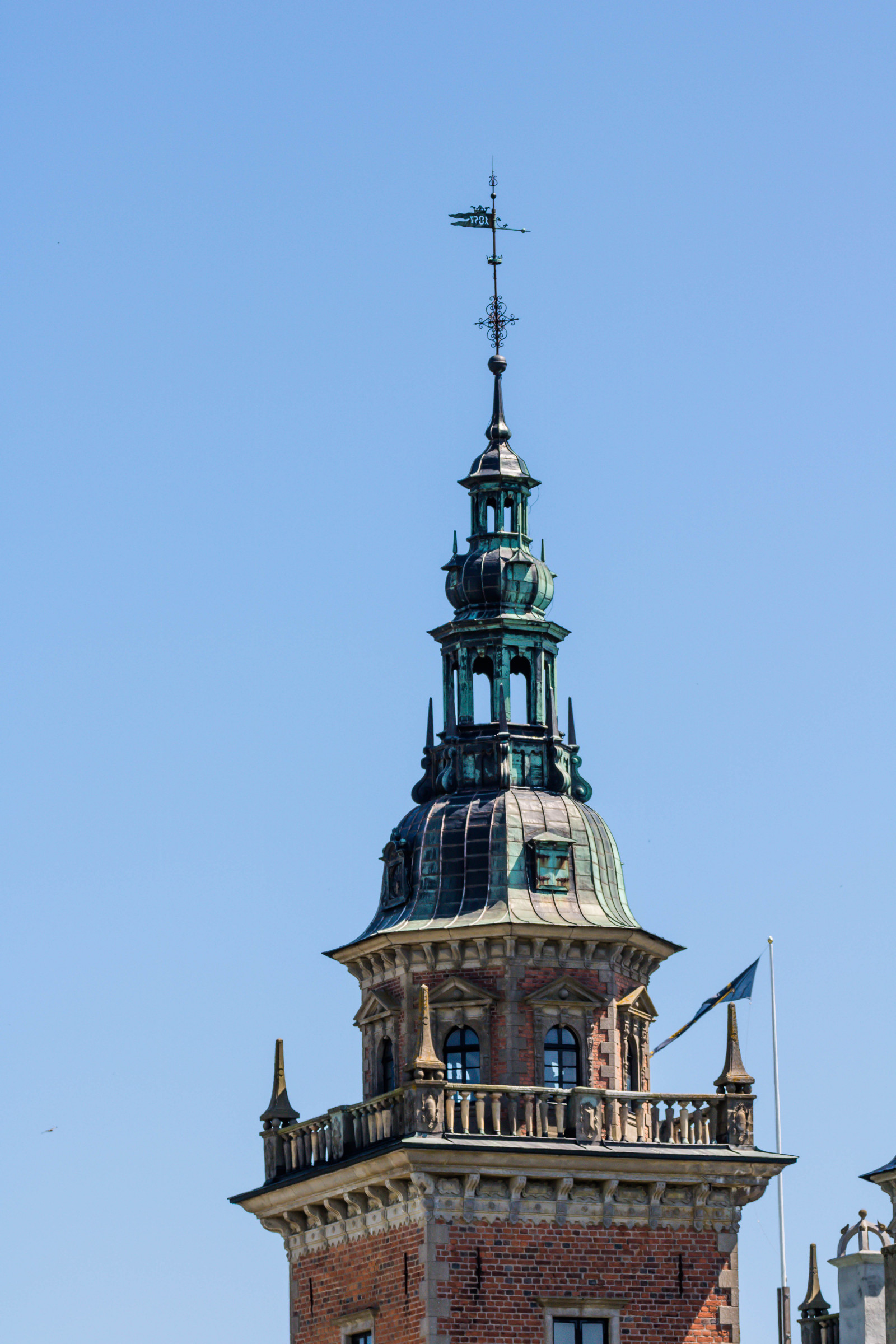 Wallpaper : architecture, building, castle, clock tower, spire ...