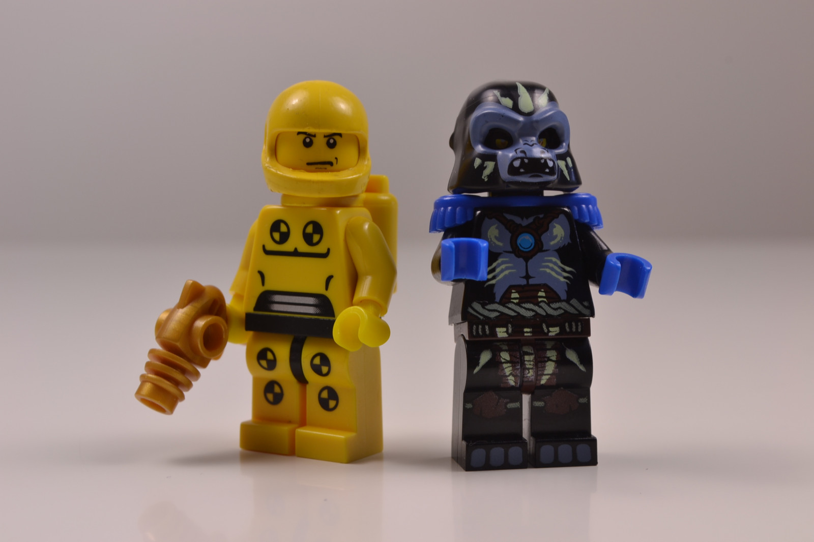 Wallpaper : robot, lantern, green, yellow, LEGO, Toy, Flash, comics ...