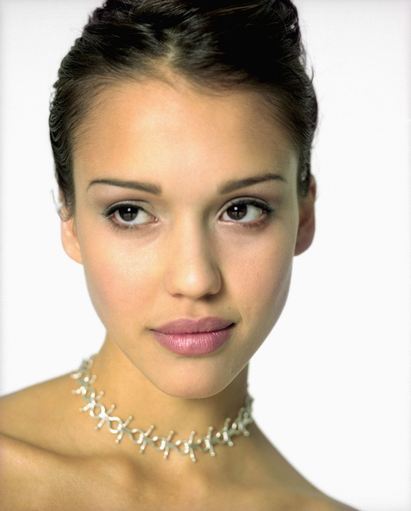 Jessica Alba Lens