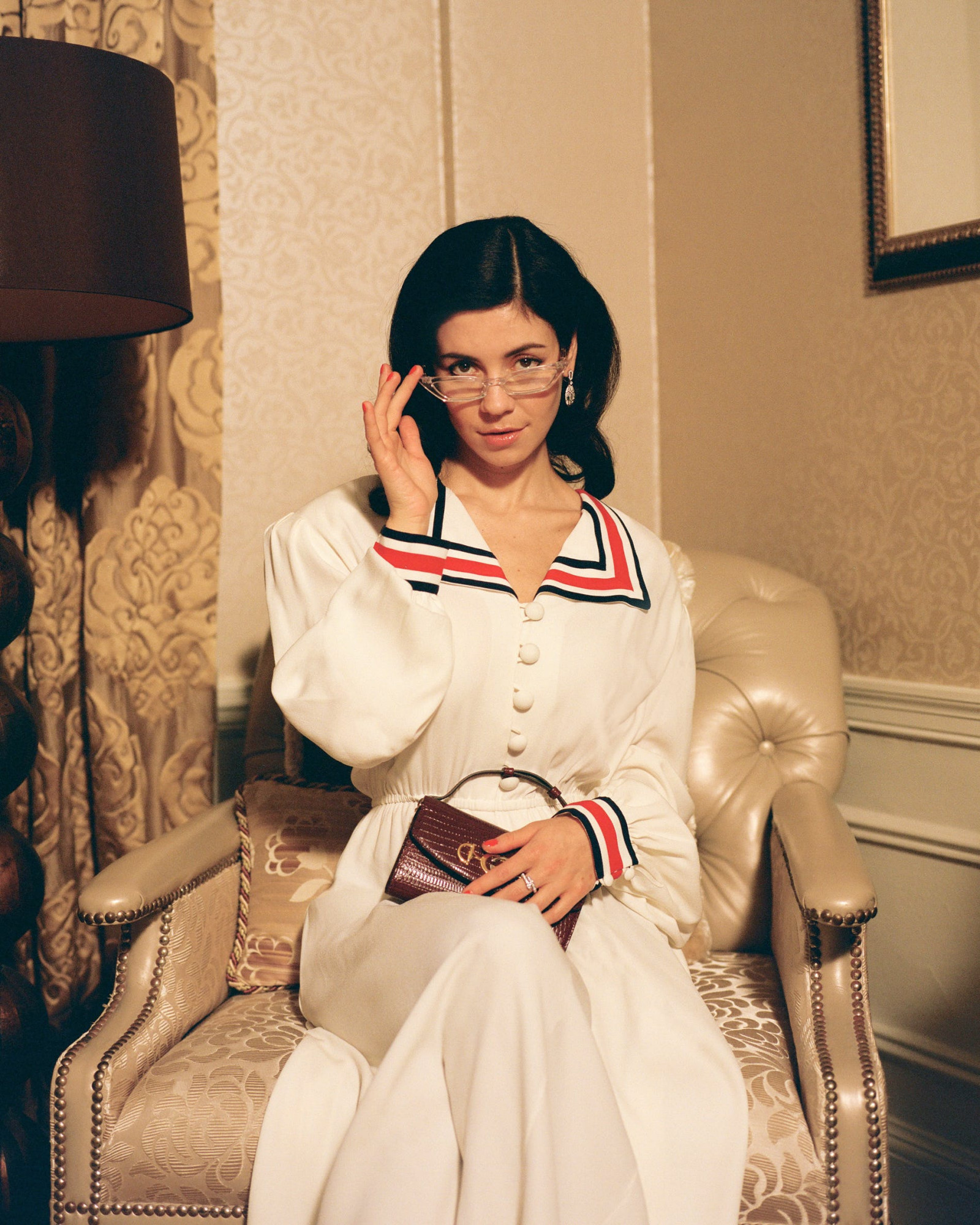 Wallpaper : Marina and the Diamonds, women with glasses, singer ...