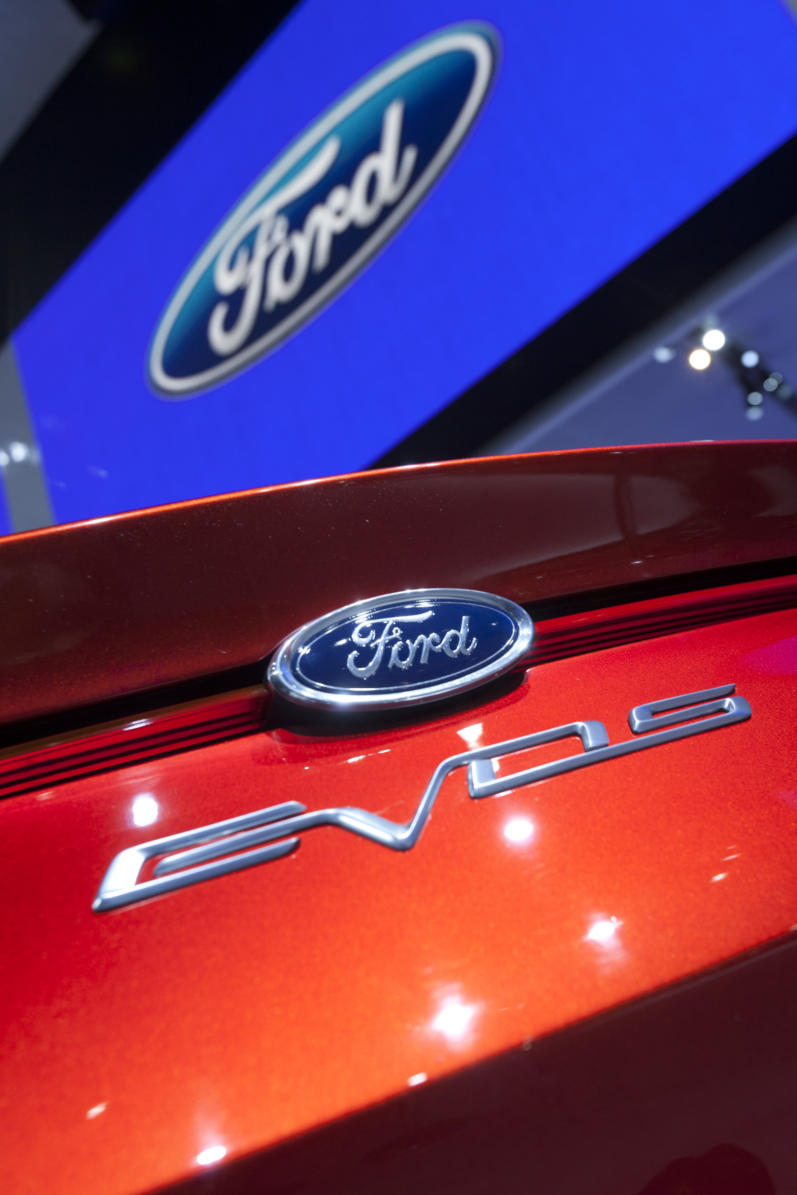 Bakrunner : rød, Ford, 2013, netcarshow, netcar, bil bilder, bil bilde ...