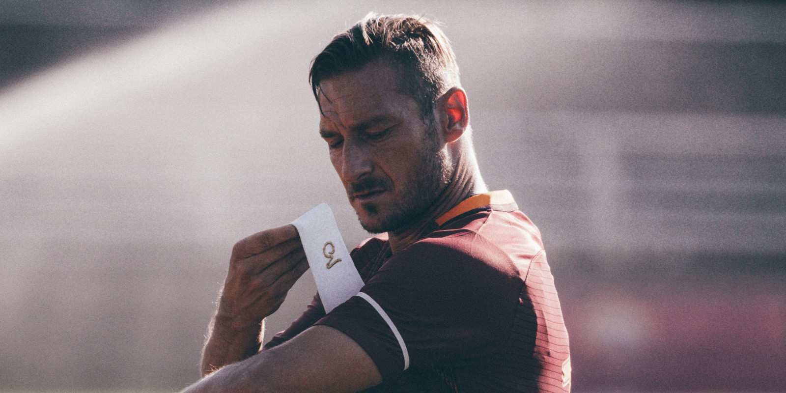 วอลเปเปอร์ : Francesco Totti, totti, กัปตัน, AS Roma, ASR, สีแดง ...