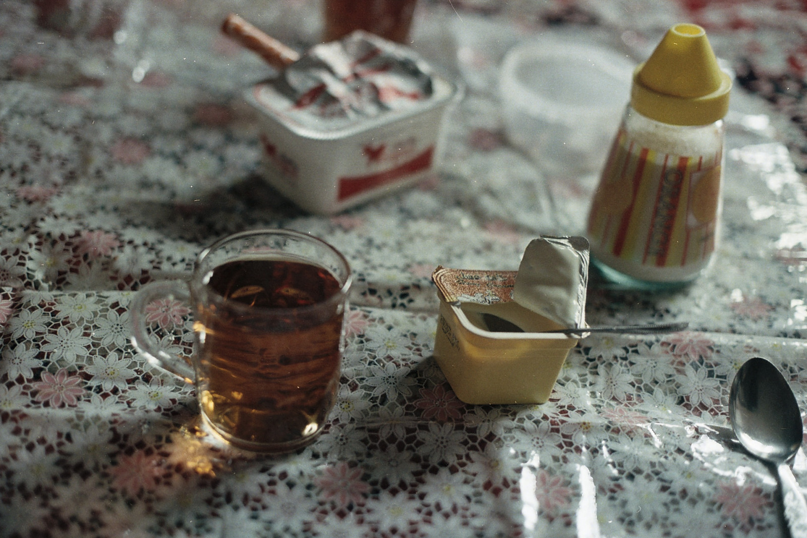 Wallpaper : film, tea, Kodak, dorm, Tehran, canonae1, c100, berakfast ...