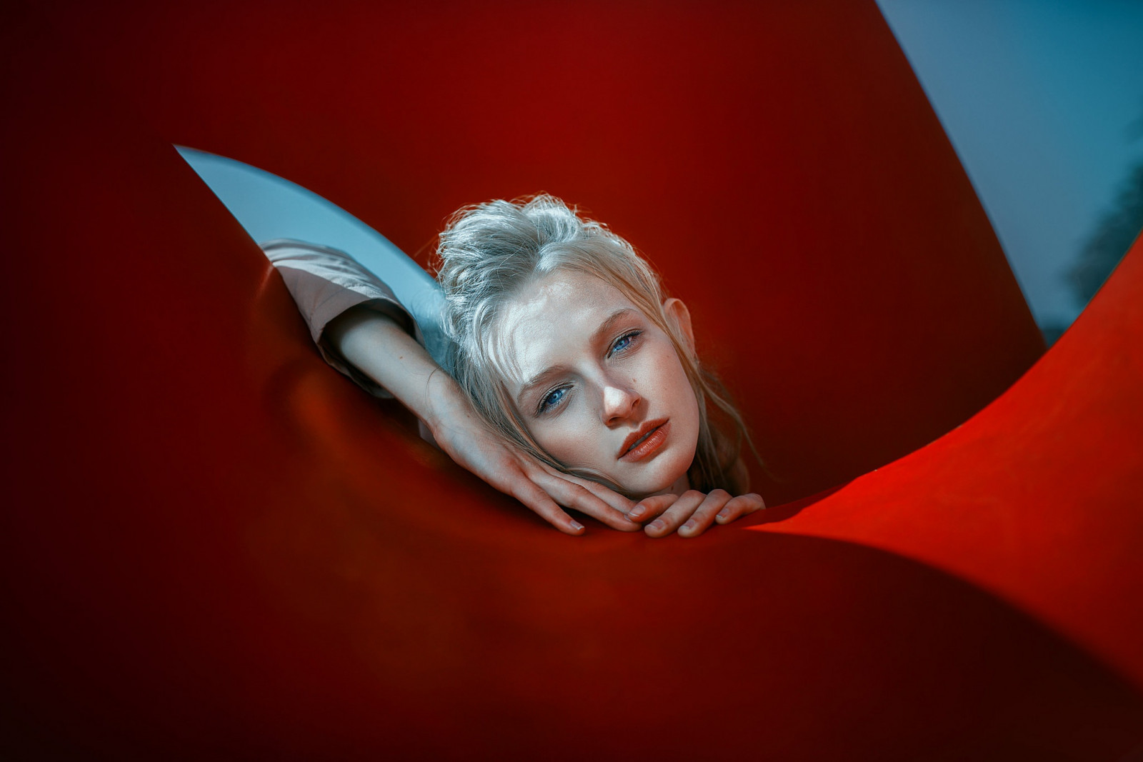 Wallpaper : women, model, red, face, portrait 2048x1366 ...