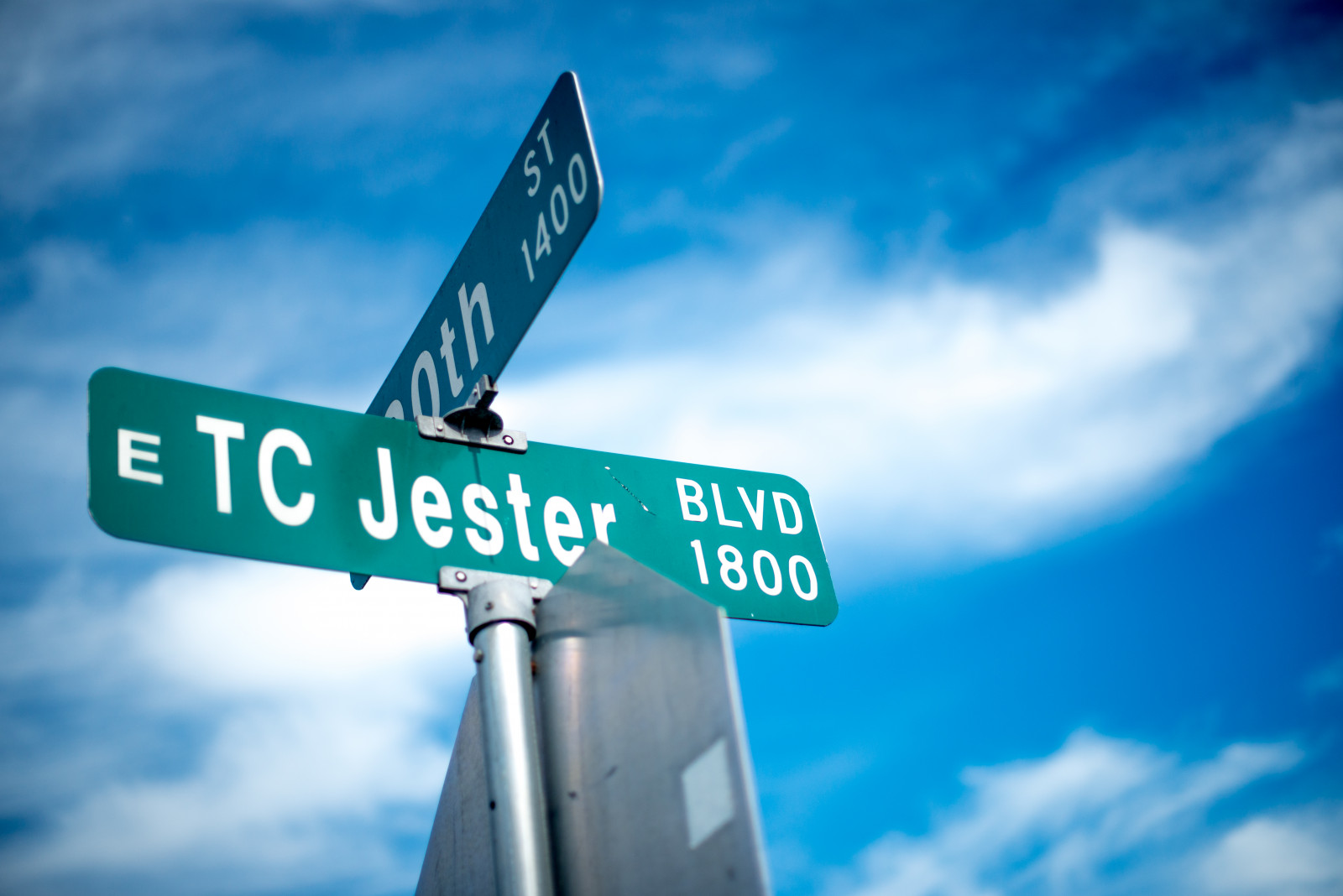 Wallpaper : sky, cloud, blue, street sign, daytime, energy, azure ...