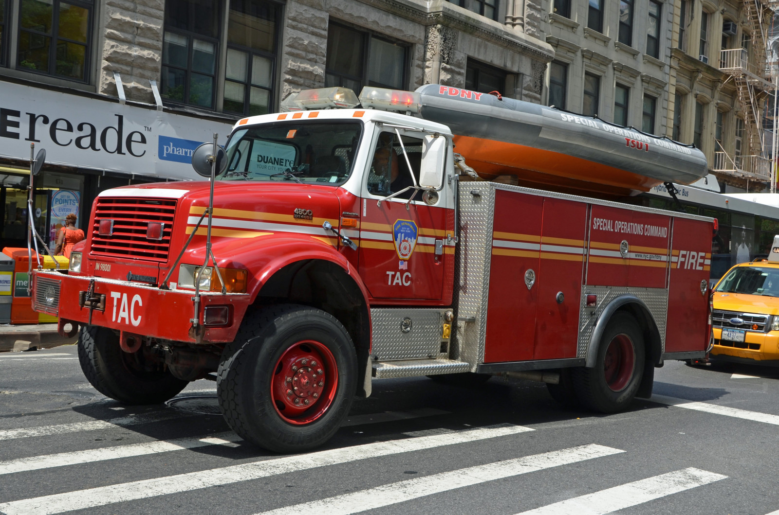 Wallpaper : street, car, GMC, Rescue, Truck, York, new, special, iM ...