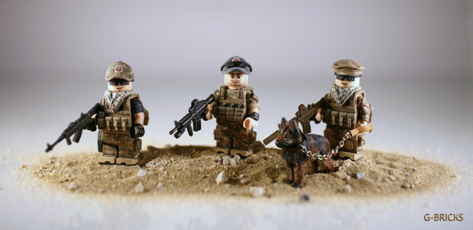 Wallpaper : LEGO, military, camo, custom, minifigure 4303x2092 ...
