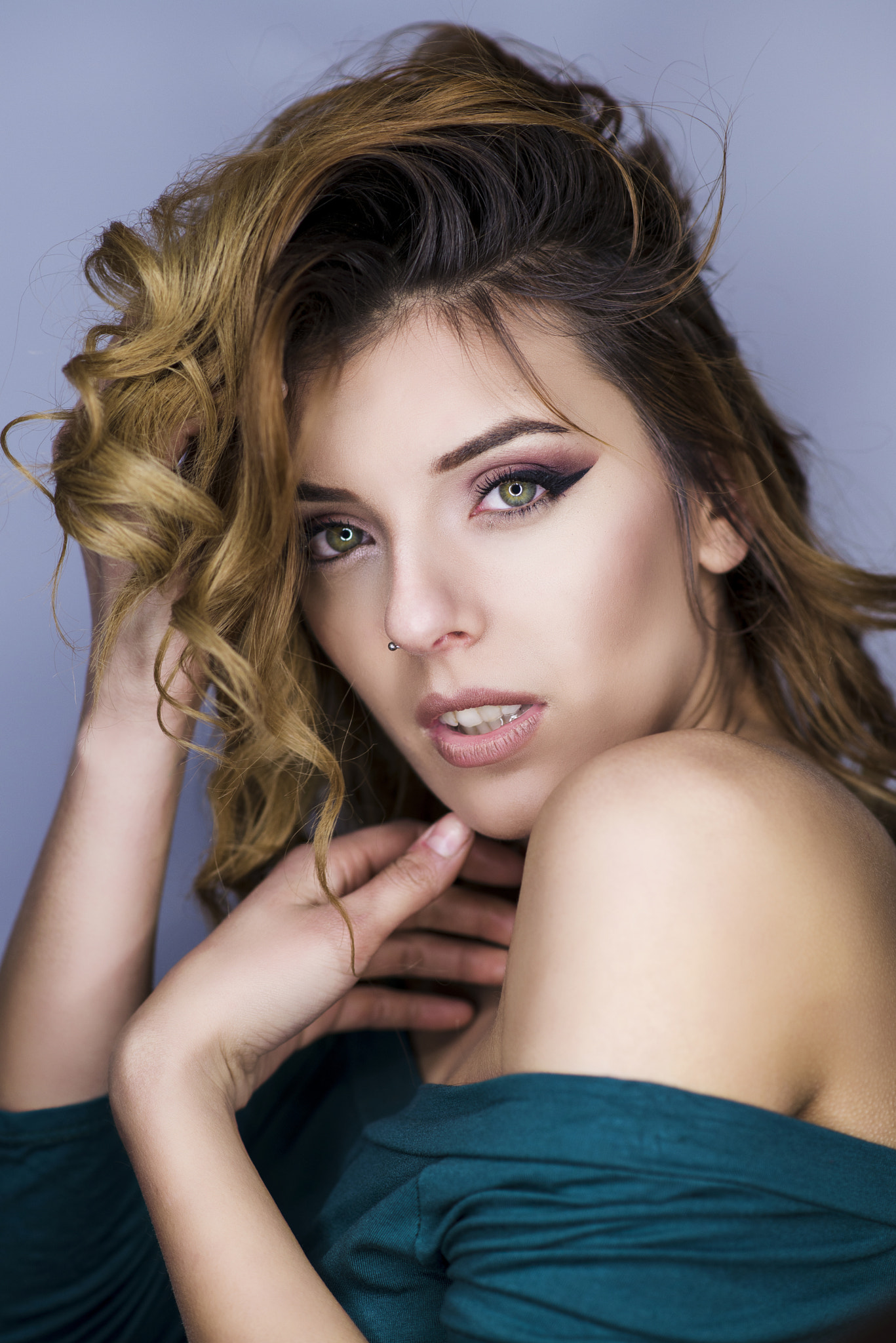 Wallpaper : women, model, 500px, portrait, Juan Antonio Leon, simple ...