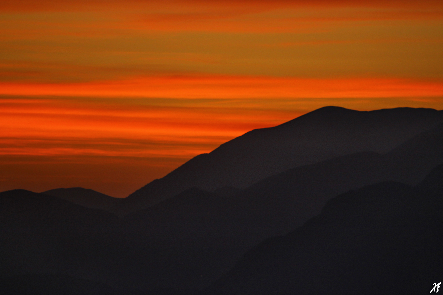 Wallpaper : sunset, sky, Sun, mountain, mountains, set, clouds, evening ...