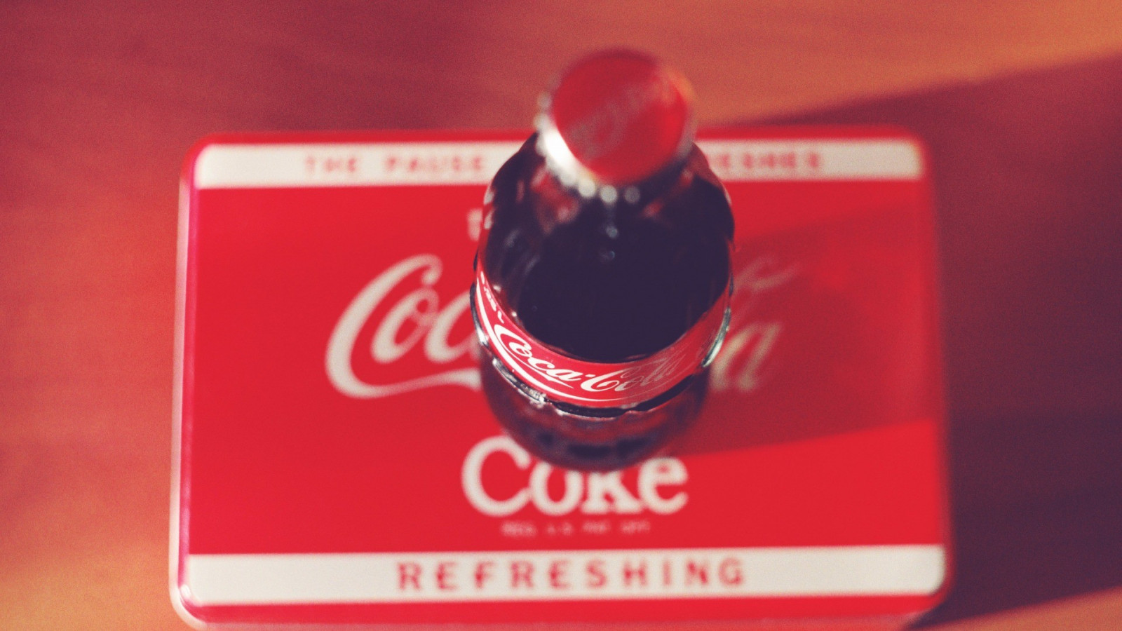 Wallpaper : makanan, merah, Coca Cola, merek, minum air mancur, bentuk ...