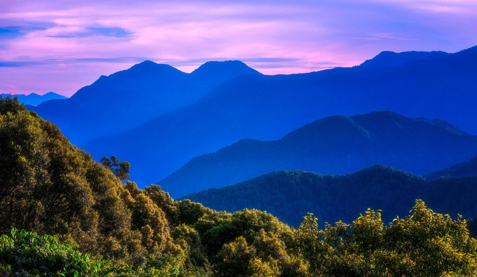 Wallpaper : biru, langit, ungu, alam, pegunungan, pemandangan 2048x1192 ...