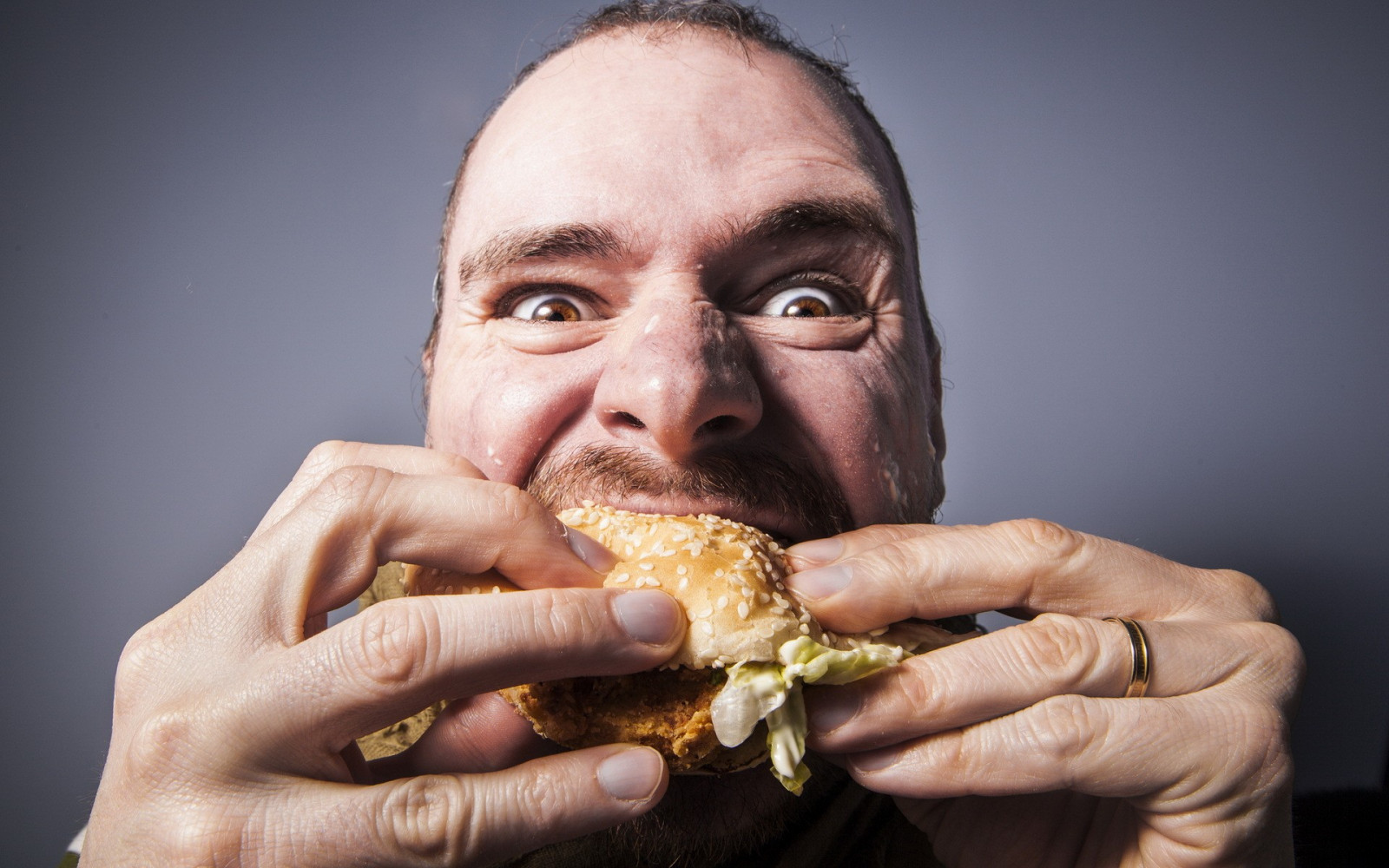 Wallpaper : men, face, mouth, nose, eating, Person, head, fast food ...