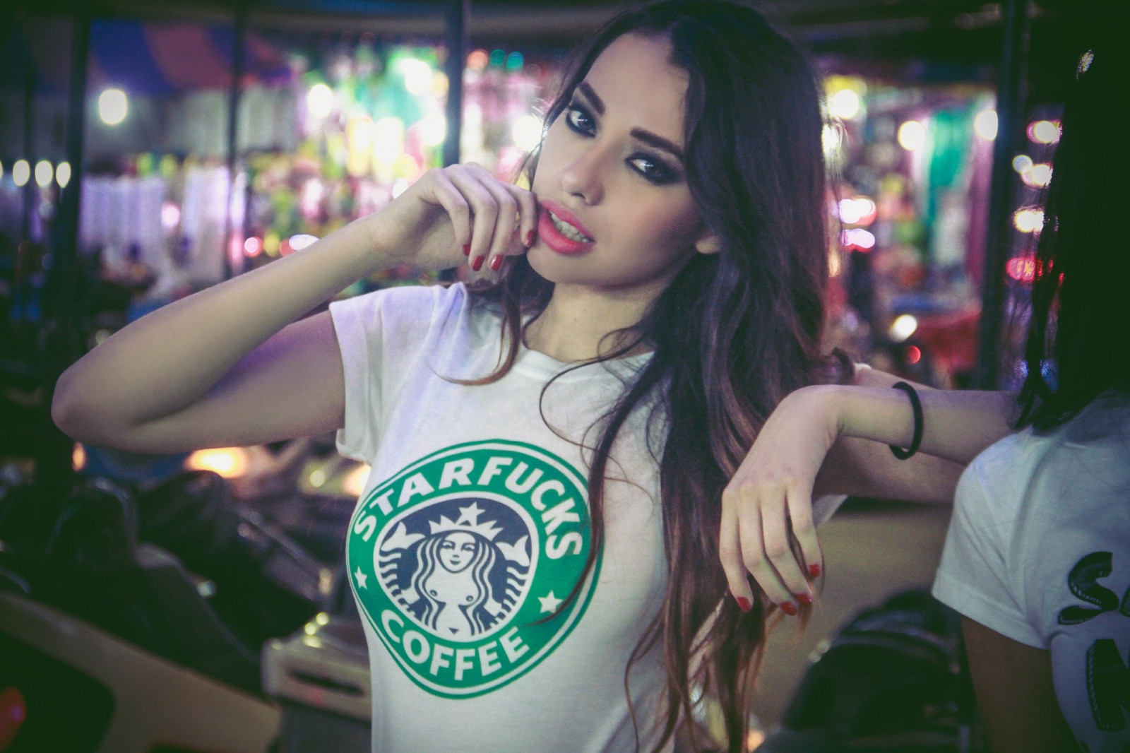 Wallpaper : women, rave, girl, fun 2048x1365 - Etchasketch - 317895 ...