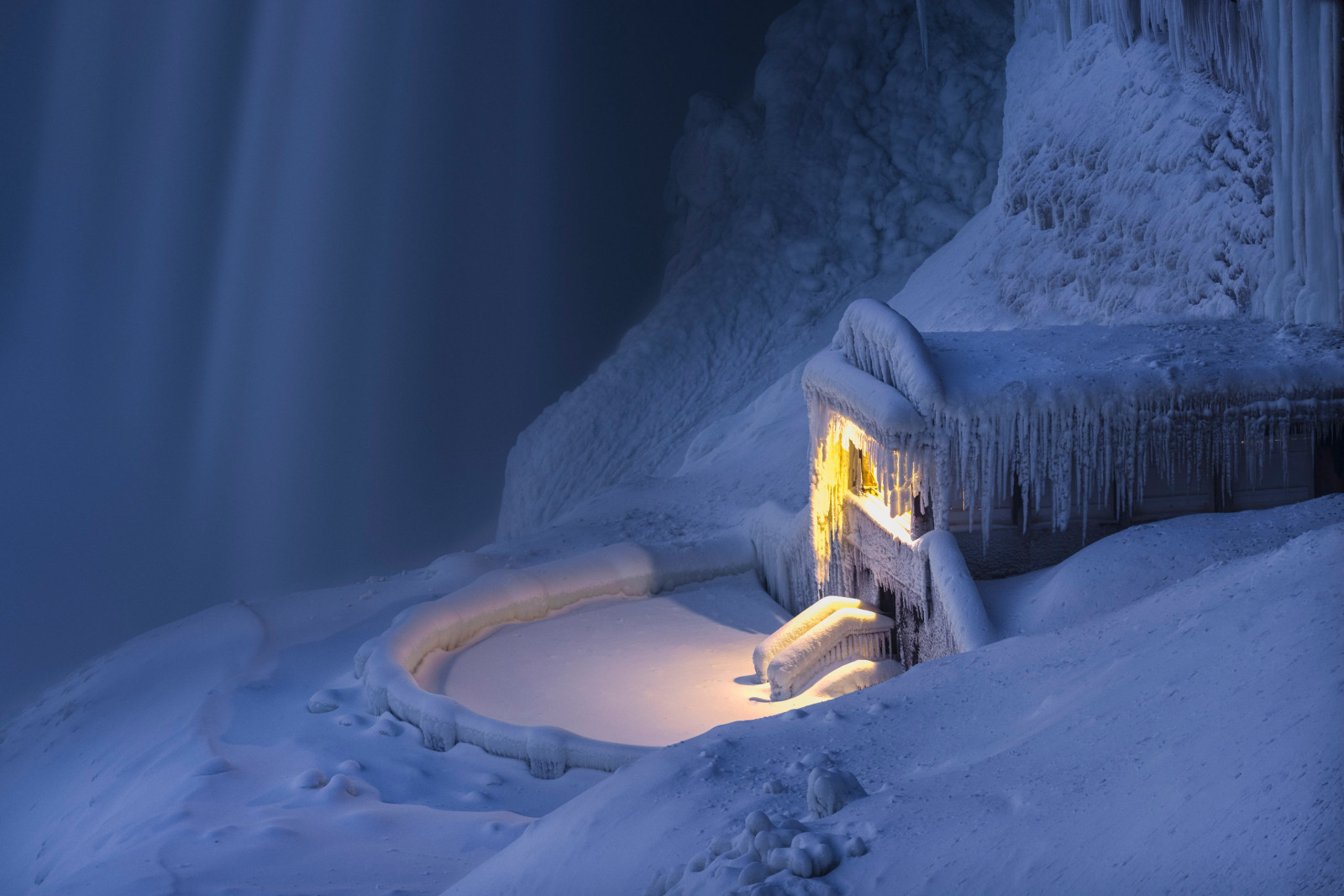 Wallpaper : snow, Freezing, glacial landform, slope, electric blue ...