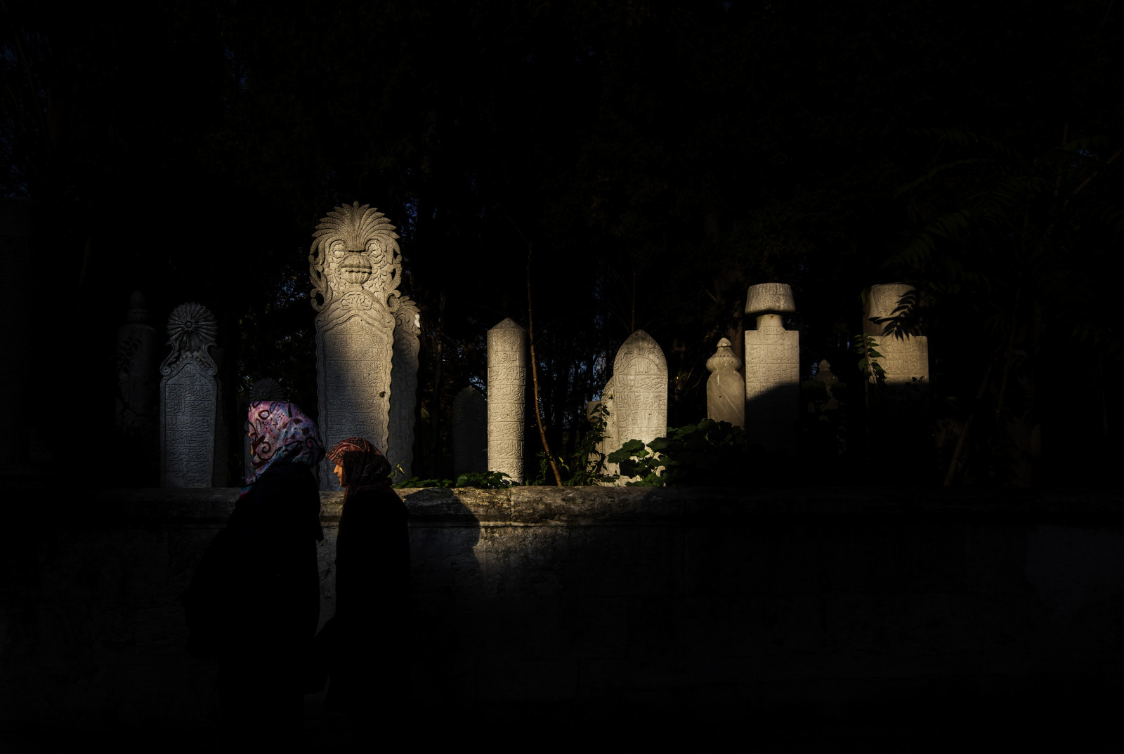 Wallpaper : street, light, Turkey, turkiye, streetphotography, Istanbul ...