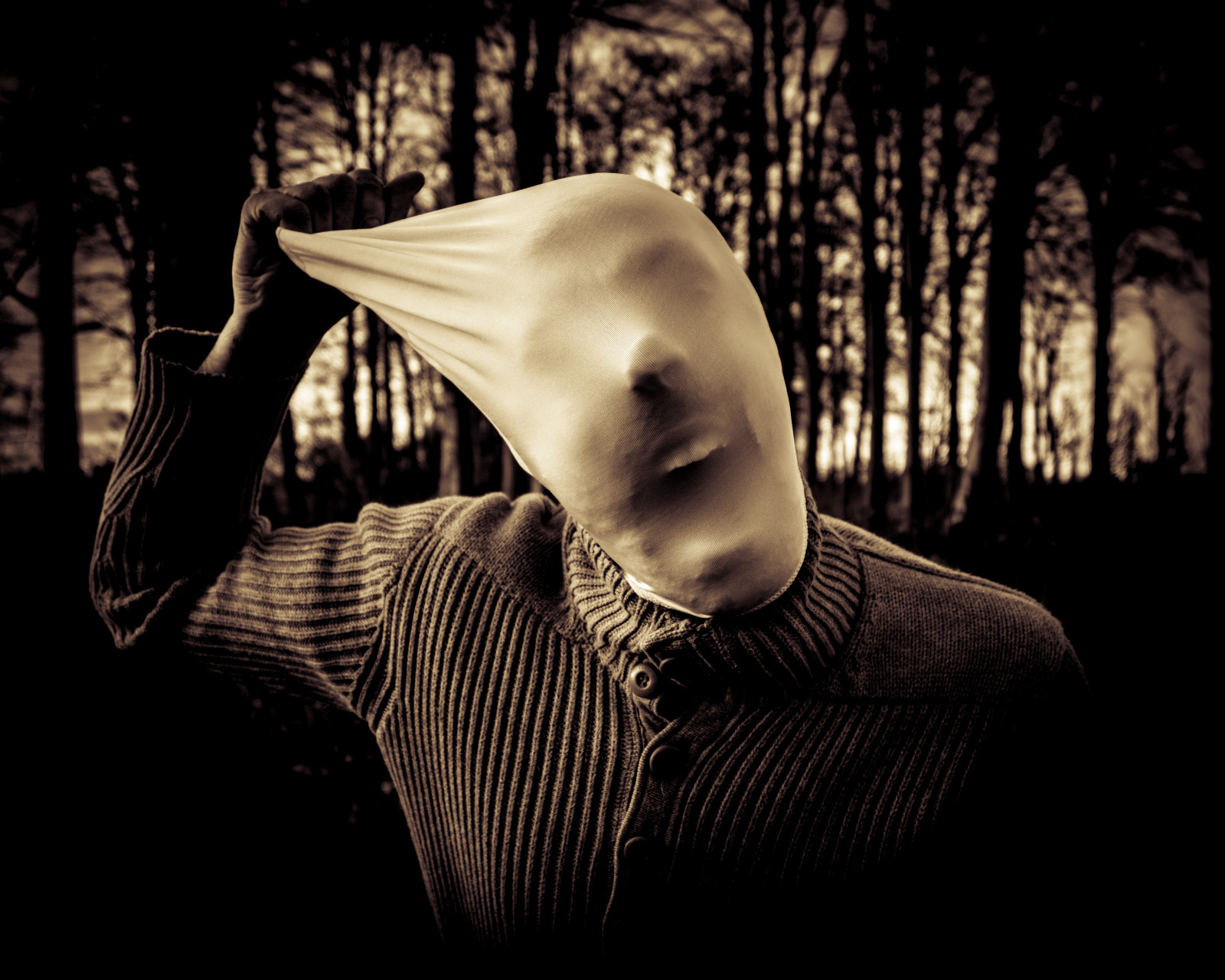 Wallpaper : creepy, mask, Nikon, nightmare, backlighting, emotion ...