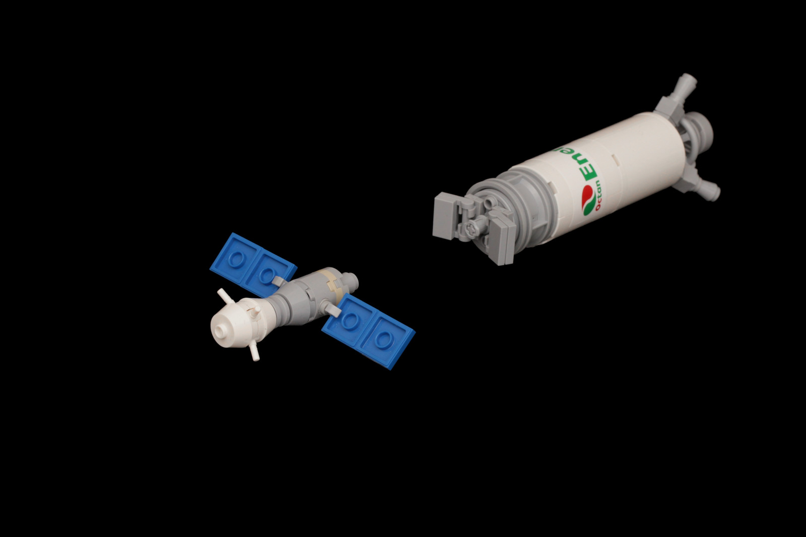 Lego Microscale Space