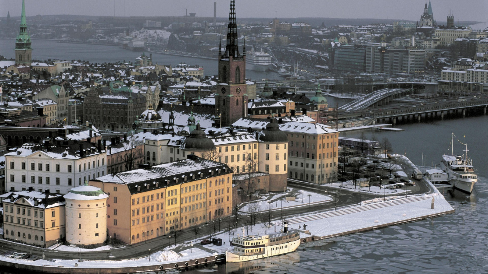 Tapety : město, panoráma města, vozidlo, mrakodrap, Stockholm, centrum ...