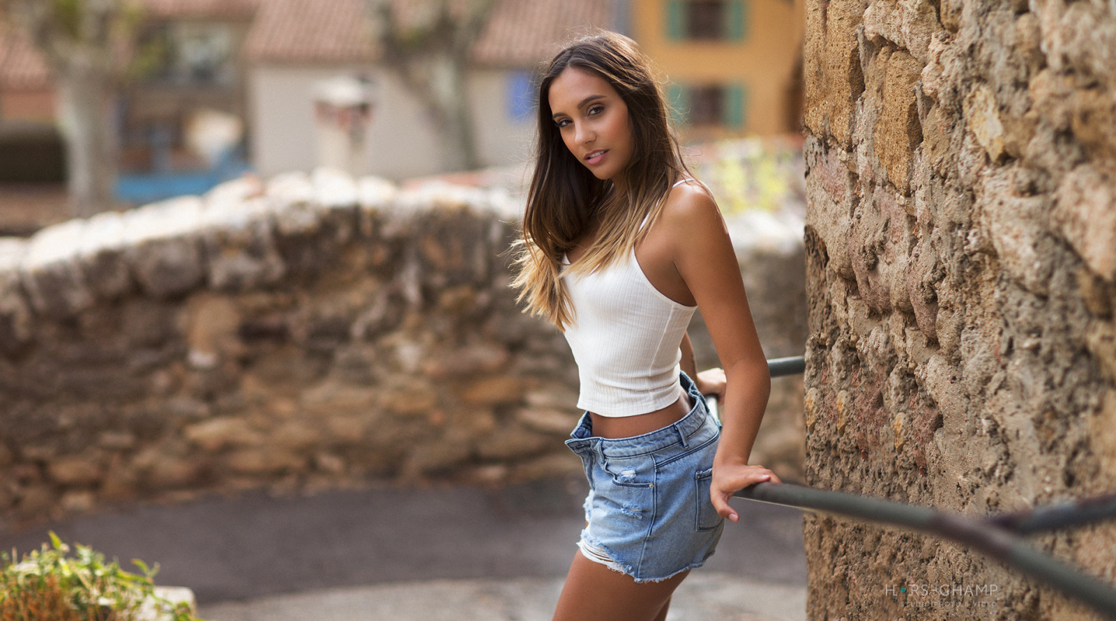 Wallpaper Women Brunette Brown Eyes White Tops Jean Shorts Bokeh