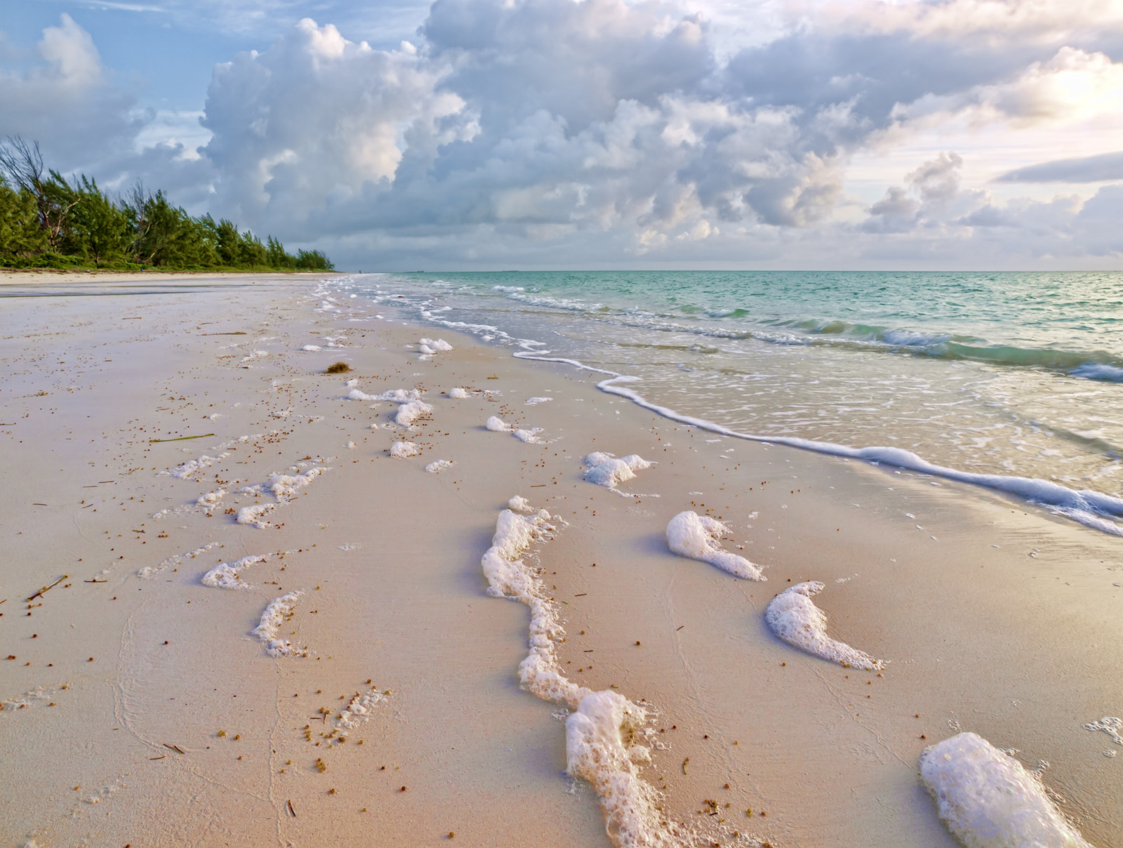 Wallpaper : sea, beach, foam 3527x2665 - wallhaven - 1025570 - HD ...