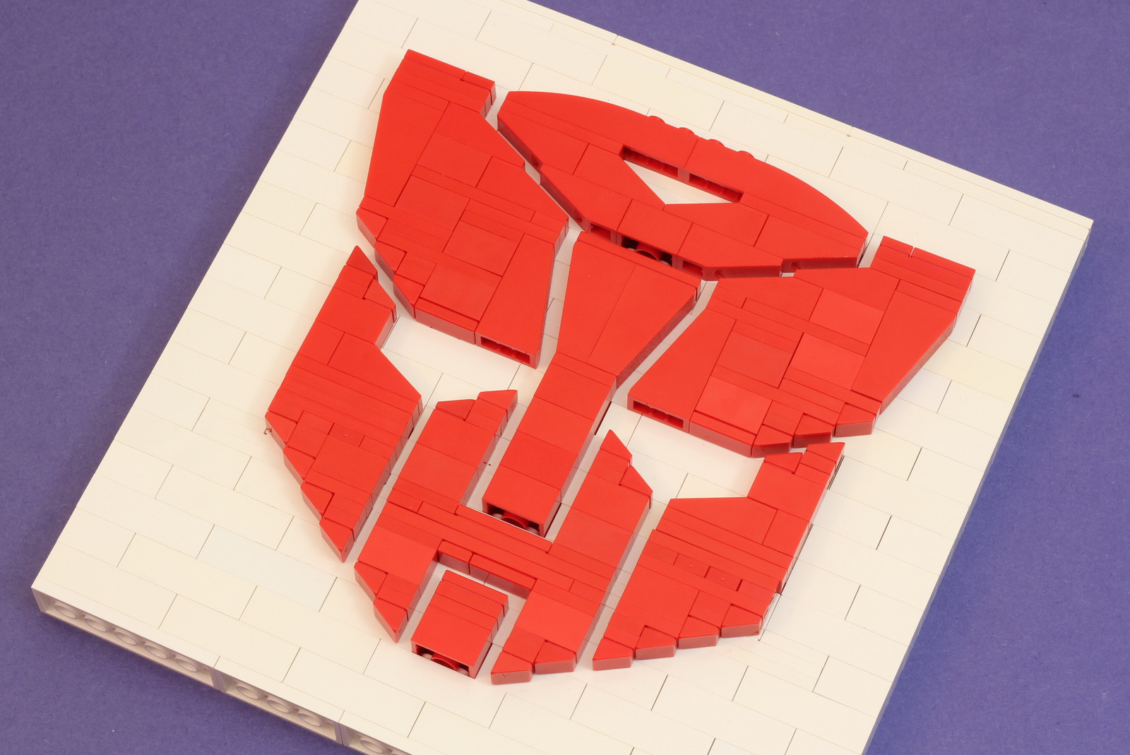 Wallpaper : sculpture, logo, LEGO, Transformers, autobot 1600x1069 ...