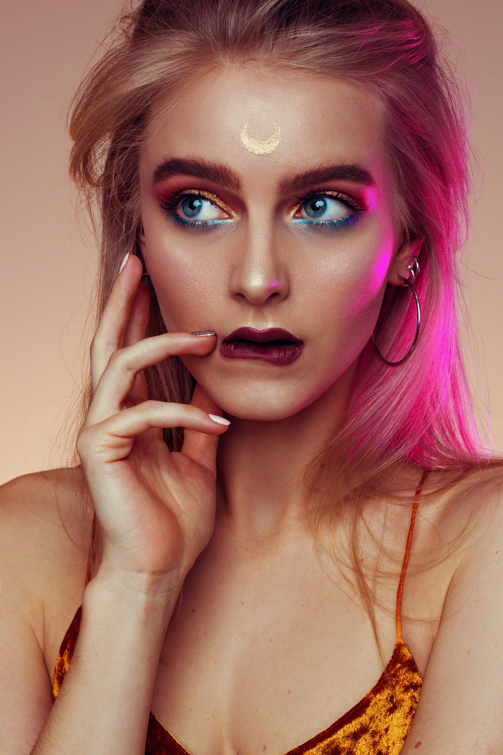 Wallpaper : women, Tim Rise, portrait, long hair, Moon, earring ...