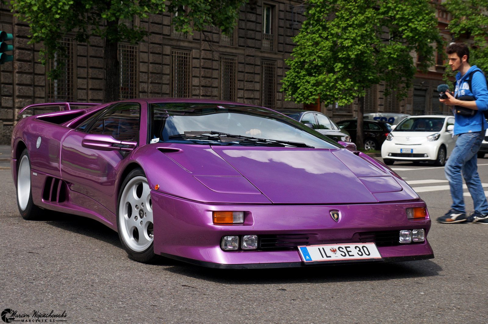 Wallpaper : Italy, Milan, cars, car, 30, photography, se, Europe ...